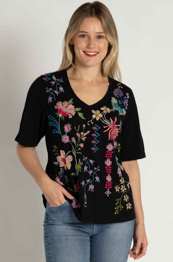 Johnny Was - 3/4 Sleeve Trapunto V-Neck Tee in Maureen Print - Zambezee