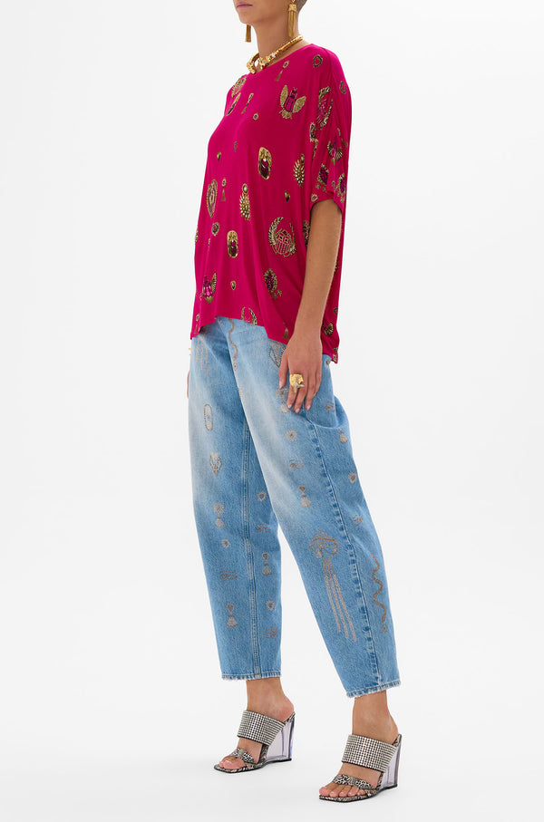 Camilla - Kissed By A Cobra Relaxed Fir Drop Shoulder Tee - Zambezee