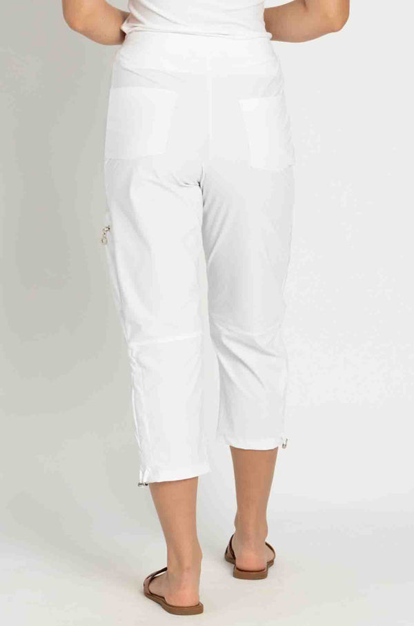 Paula Ryan - Slouch Waist Clam Digger Capri in White - Zambezee